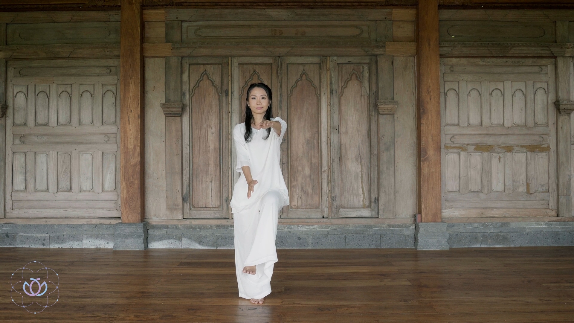 Sistem Qigong - Shi Ba Shi (bahasa)